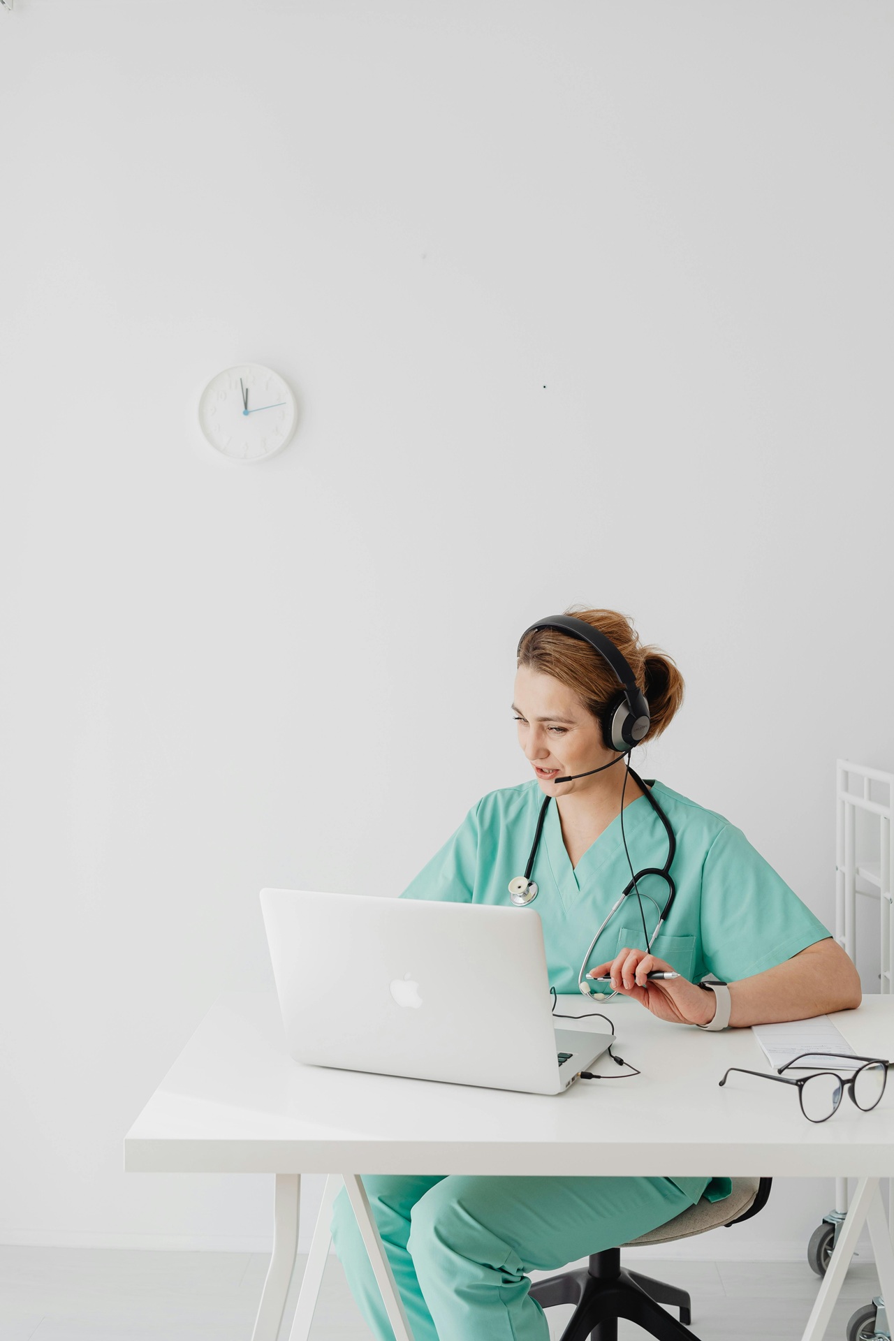 How to Verify Your CNA License on the Nurse Aide Registry